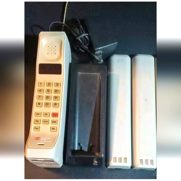 Motorola | Cell Phones & Accessories | Vintage Motorola Cordless Phone ...